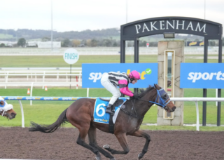 Pakenham Tips | Expert Race Predictions & Best Bets - RacingBase